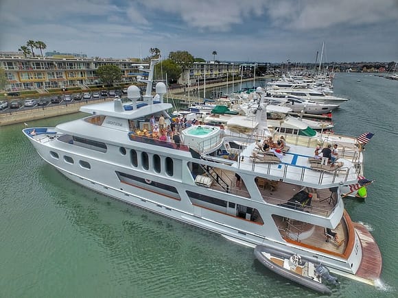 Yachts Los Angeles - LA Yacht - Yacht Charters Billionaire